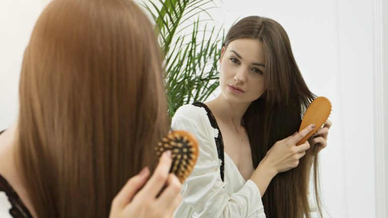 Combing a Wig | How to Brush Your Hair – Wigs Canada Store – Buy ...